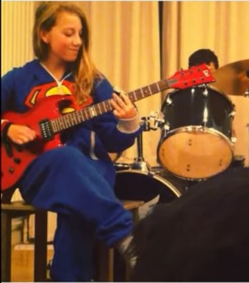 Elle's Guitars - Derelict Guitars